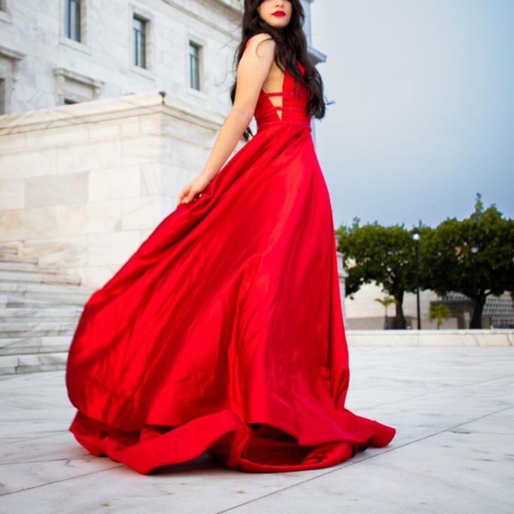 Sherry Hill Stunning Prom Dress, Just Have Bren Used … - Gem